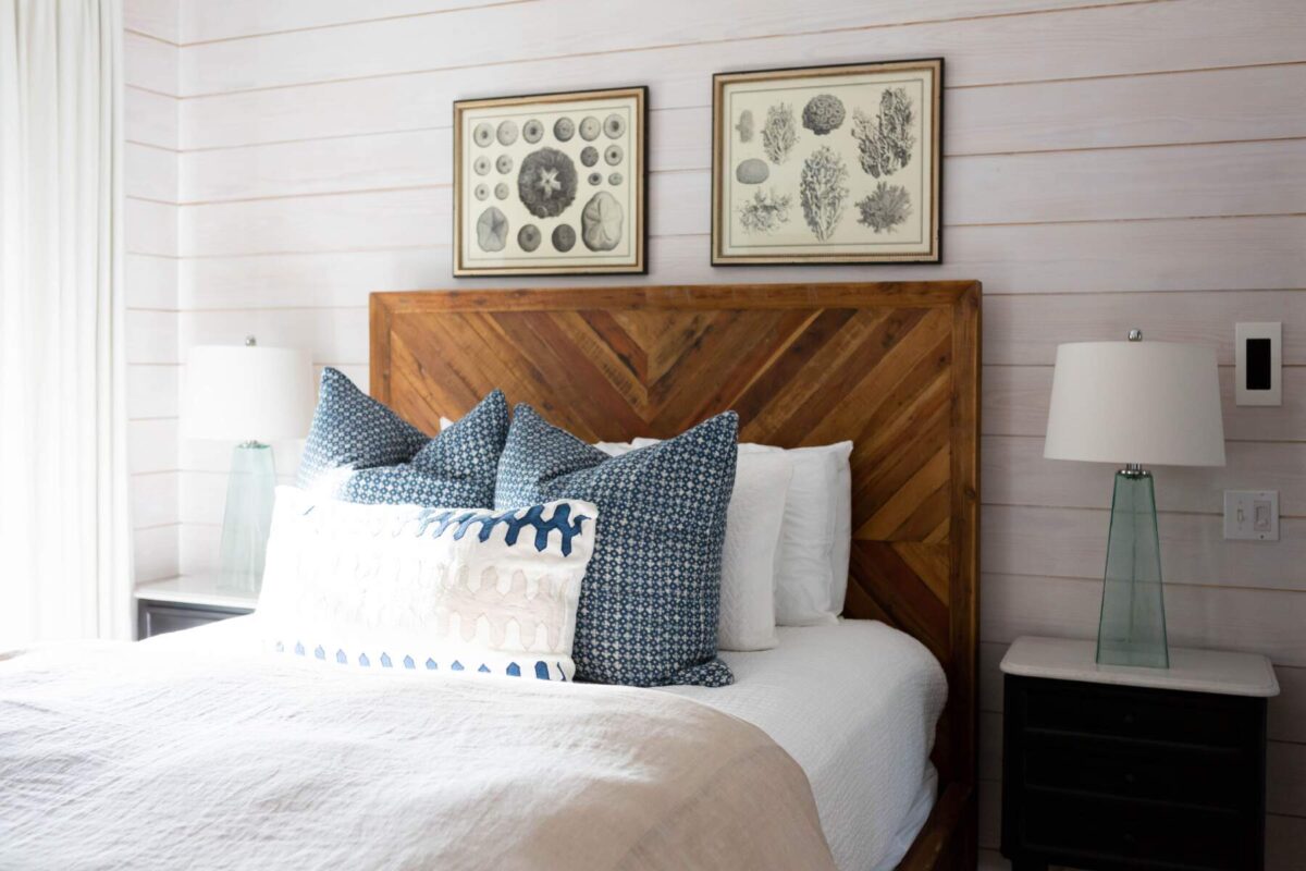 20+ Ideas for Beachy Style Bedrooms - H.M.G