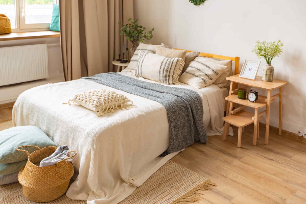 20+ Ideas for Beachy Style Bedrooms - H.M.G