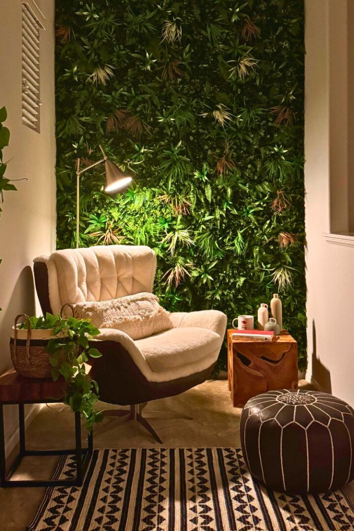 30 Stunning Boho Reading Nook Ideas for Book Lovers - H.M.G