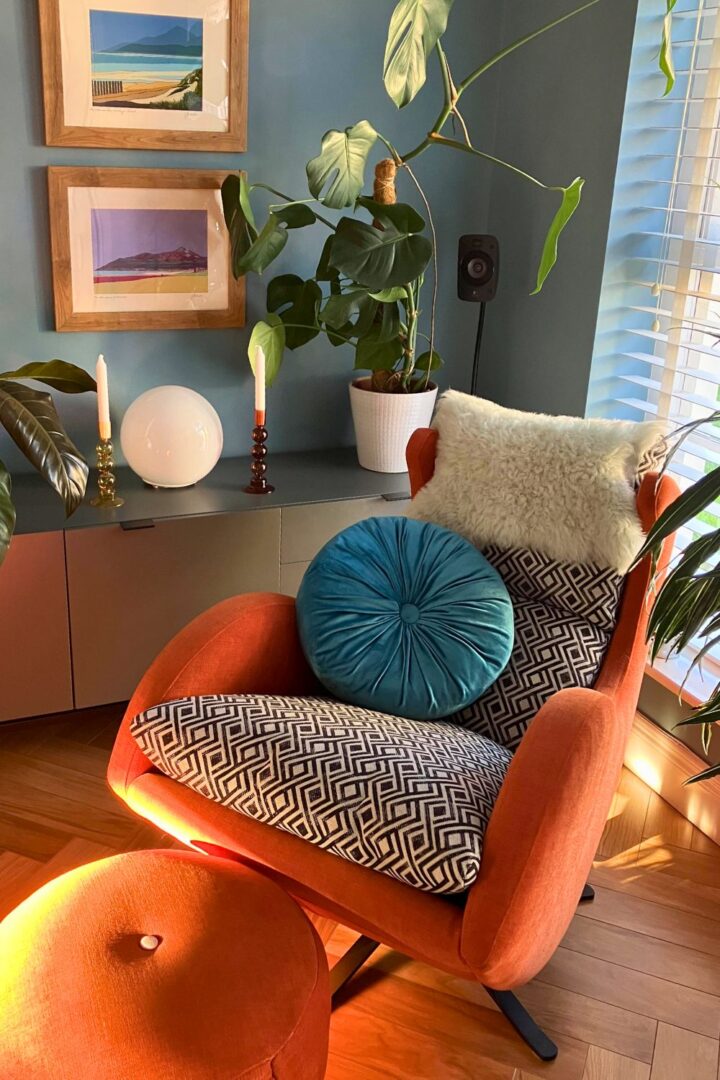 30 Stunning Boho Reading Nook Ideas for Book Lovers - H.M.G
