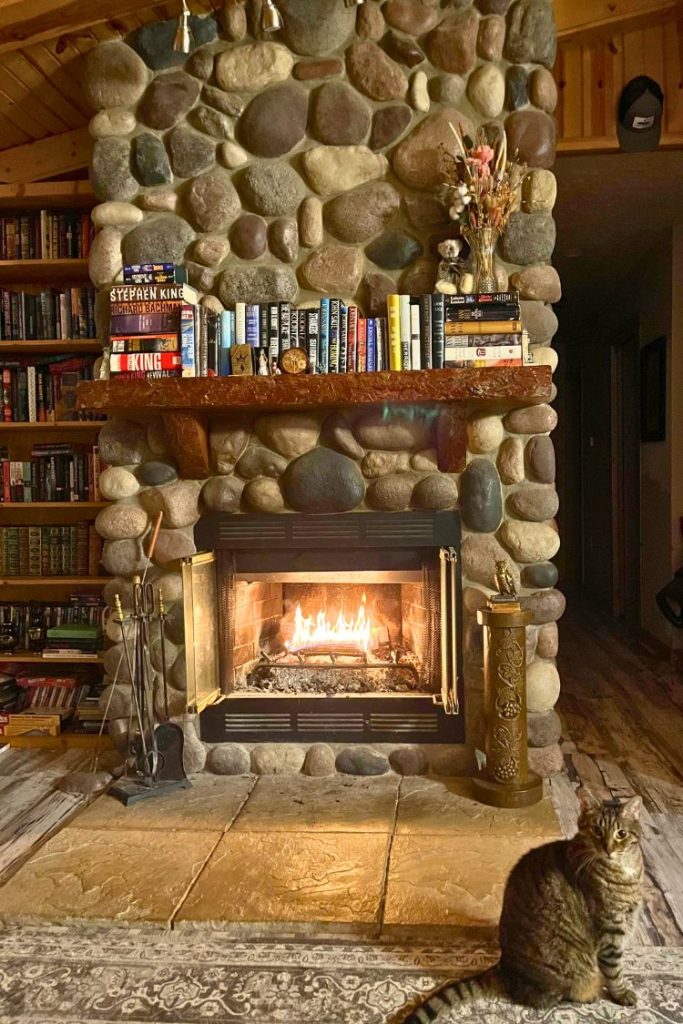 15+ Enchanting Bohemian Fireplace Inspirations For Your Home - H.M.G