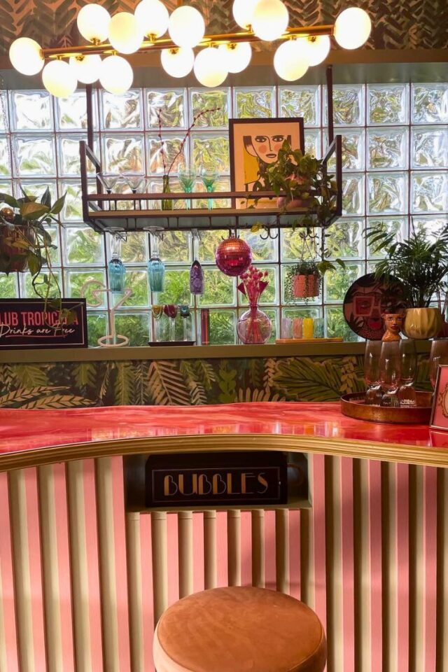 18 Stylish Home Bar Shelf Ideas to Elevate Your Space - H.M.G