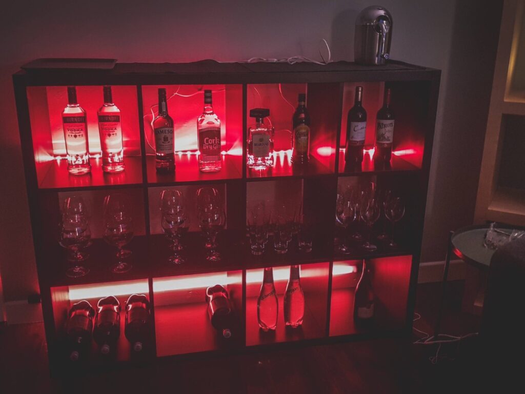 18 Stylish Home Bar Shelf Ideas to Elevate Your Space - H.M.G