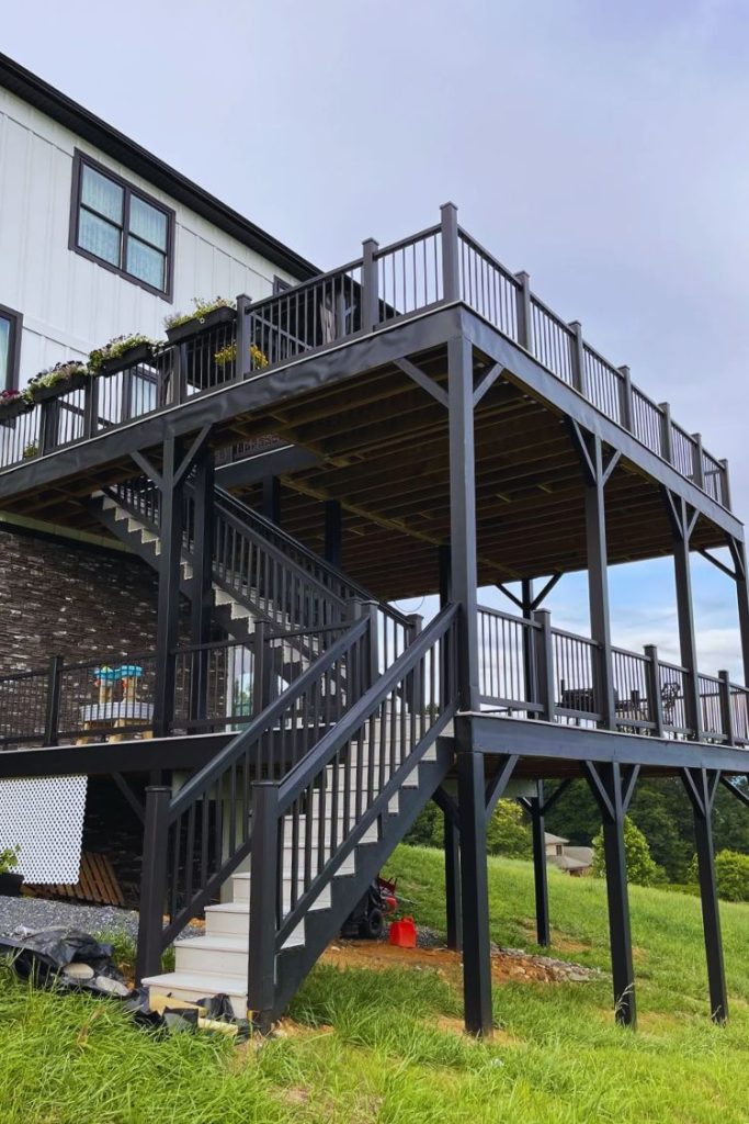 25+ Creative Deck Stair Ideas That Will Make Your Neighbors Jealous ...