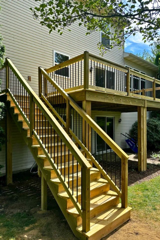 25+ Creative Deck Stair Ideas That Will Make Your Neighbors Jealous ...