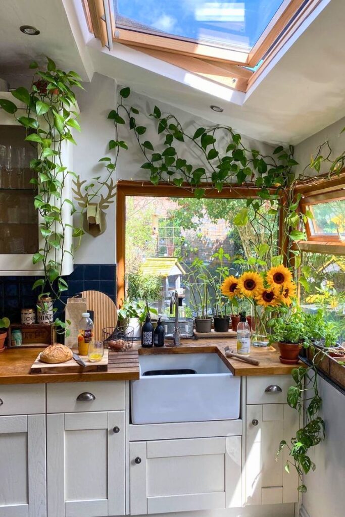 25+ Fabulous Earthy Kitchen Ideas for a Nature-Inspired Makeover - H.M.G