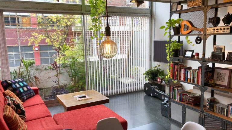 Dreaming of a Cozy TV Room? These Ideas Totally Nailed the Vibe - H.M.G