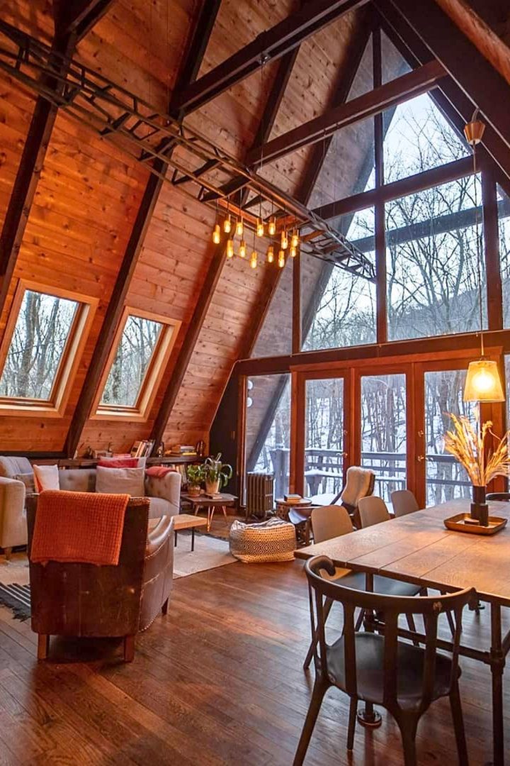 16 Forest Cabin Interiors That Will Make You Want to Move Off-Grid - H.M.G