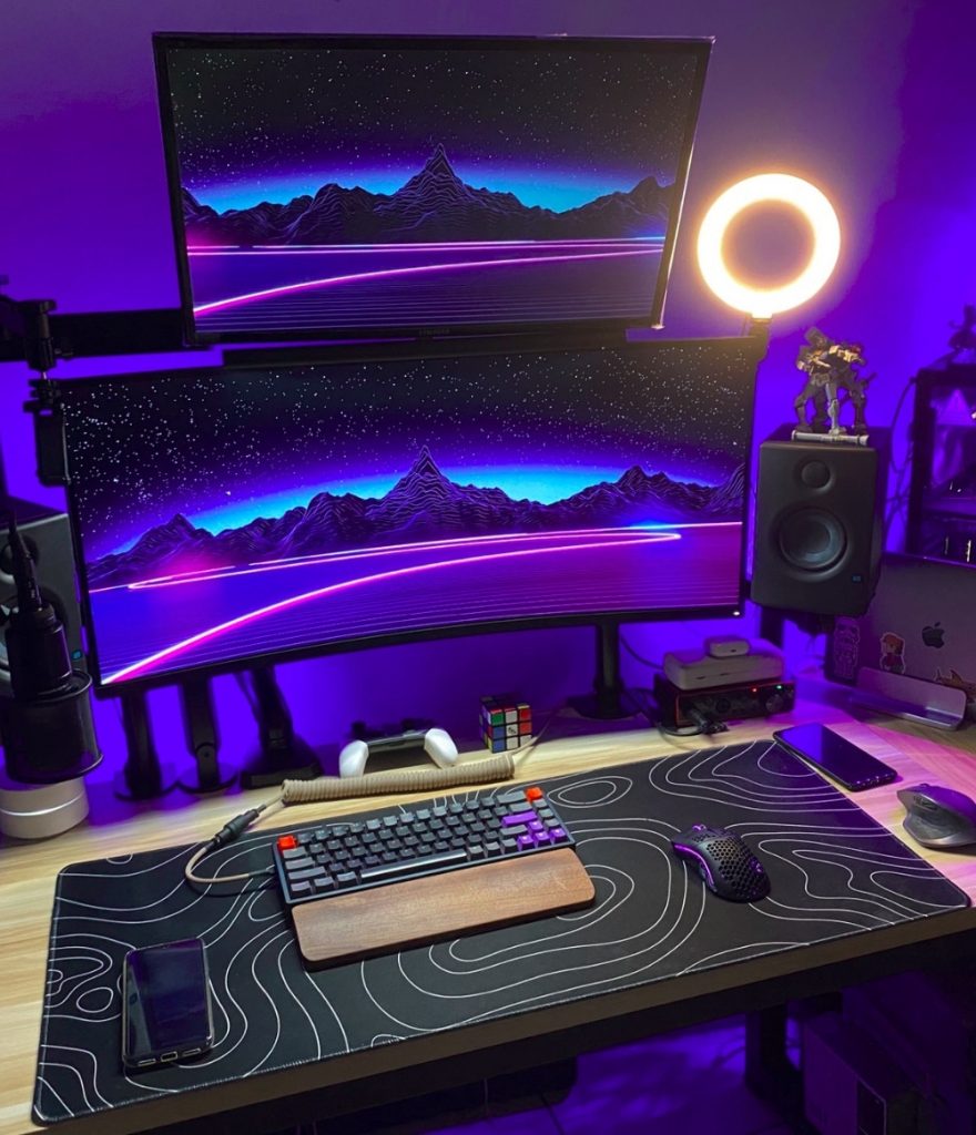 These Simple PC Setups Prove Small Spaces Can Be Clean & Aesthetic - H.M.G